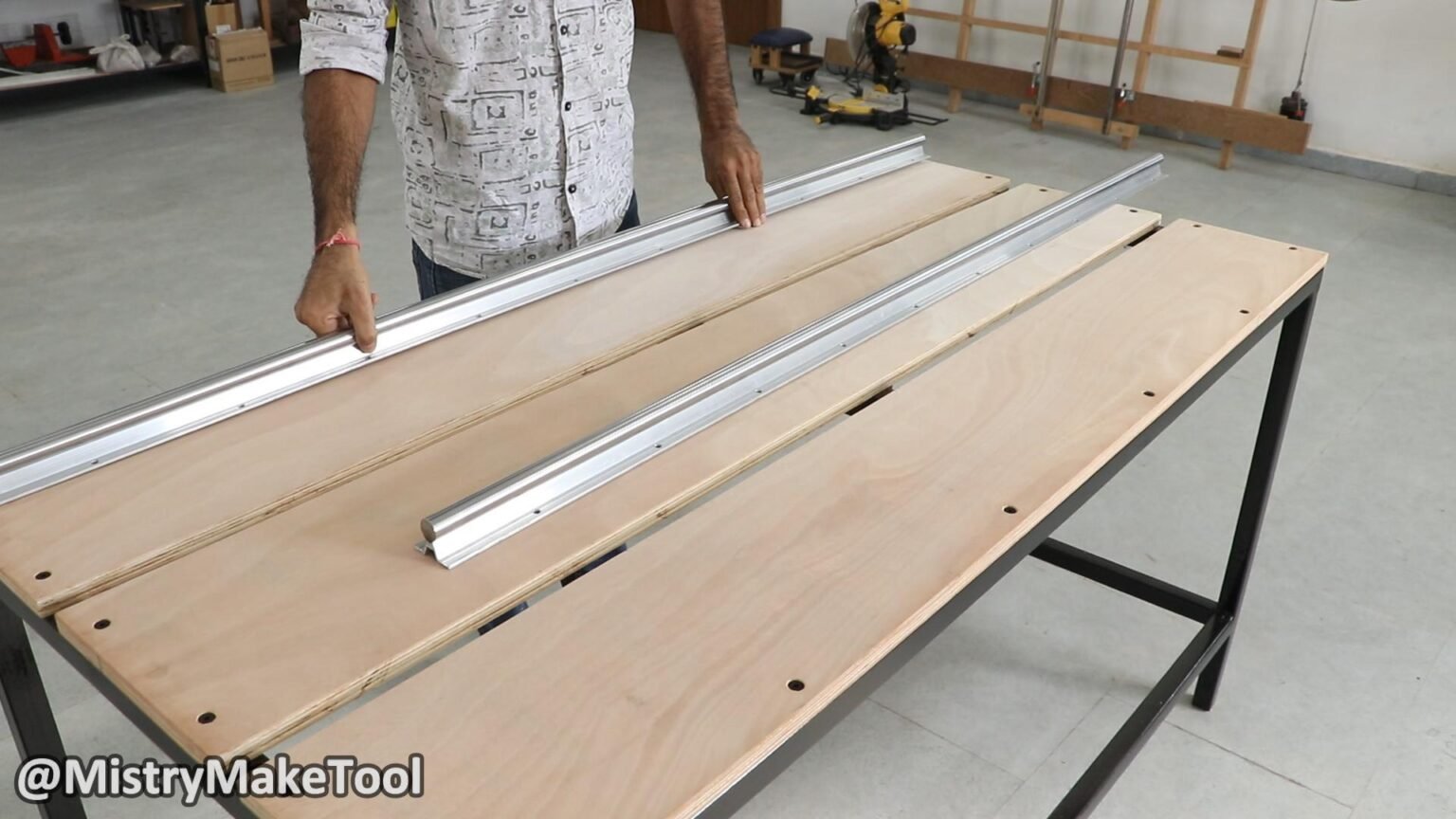 Router Sled Build: Wood Slab Flattening Mill Jig | Mistry MakeTool
